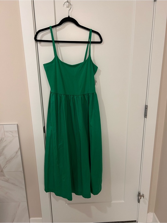 Old Navy | Dresses | Old Navy Elegant Green Spaghettistrap Midi Dress ...